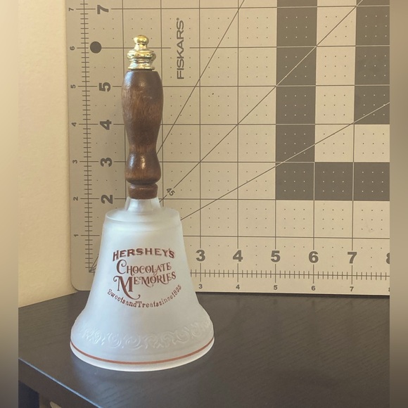 hershey | Other | Vintage Hersheys Chocolate Sweet Bell For Sweet ...